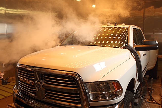 Using Wind Tunnels to Simulate Weather for Product Testing | Machine Design