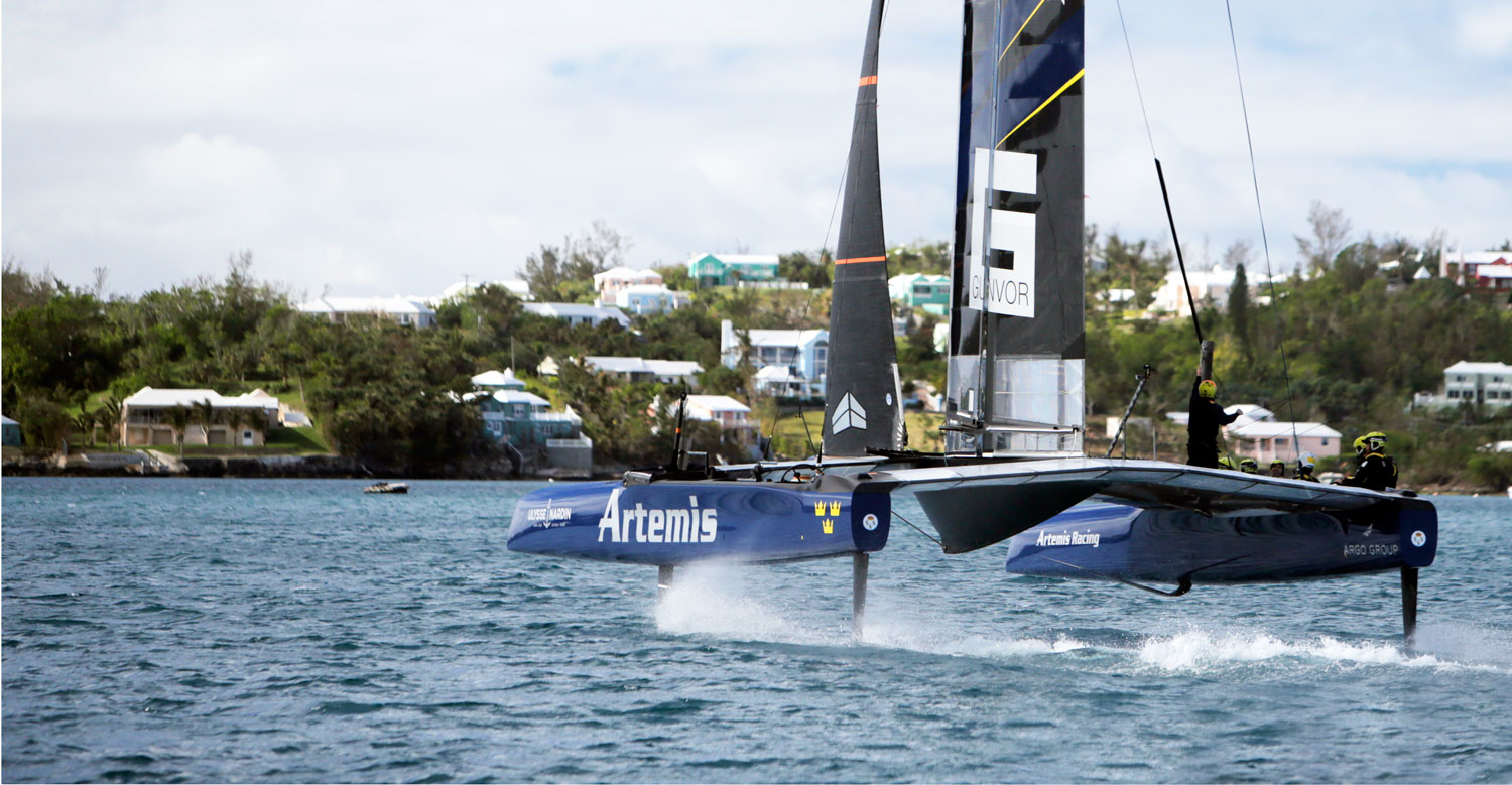 Composite Daggerboards: What Makes Yachts Fly | Machine Design