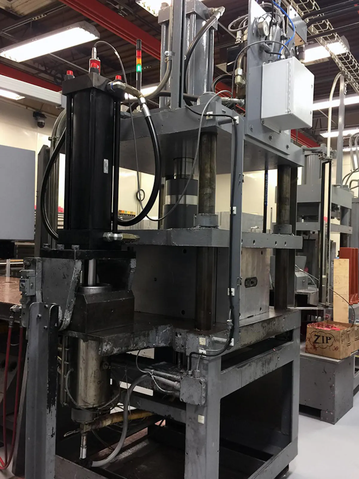 Precise Pressure and Flow Control Improve Wax Injection | Machine Design