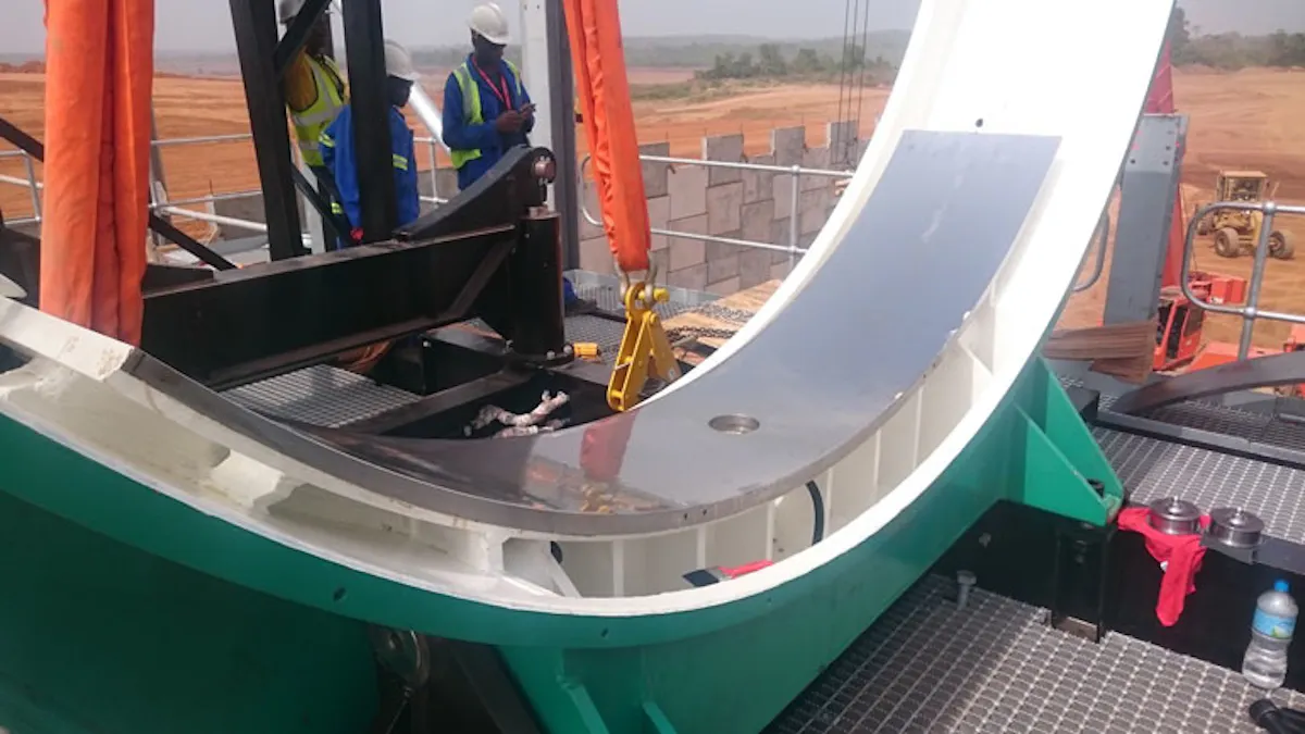 Vesconite Bearings Carry the Load | Machine Design